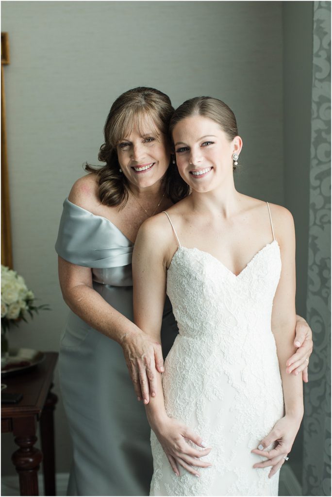 Sarah + Wes | Married - Elizabeth Gelineau Photography