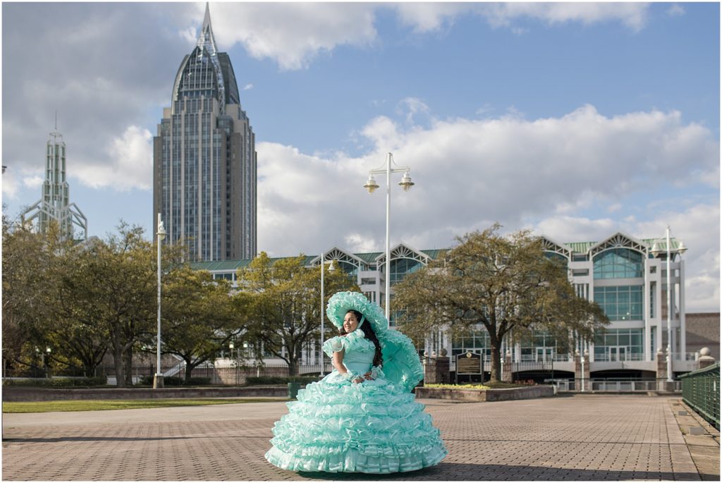 Maia | Azalea Trail Portraits - Elizabeth Gelineau Photography
